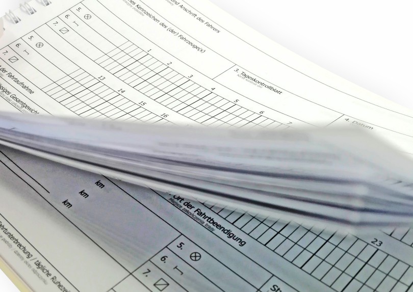 Kontrollbuch / Książeczka czasu pracy kierowcy PL-DE tanio